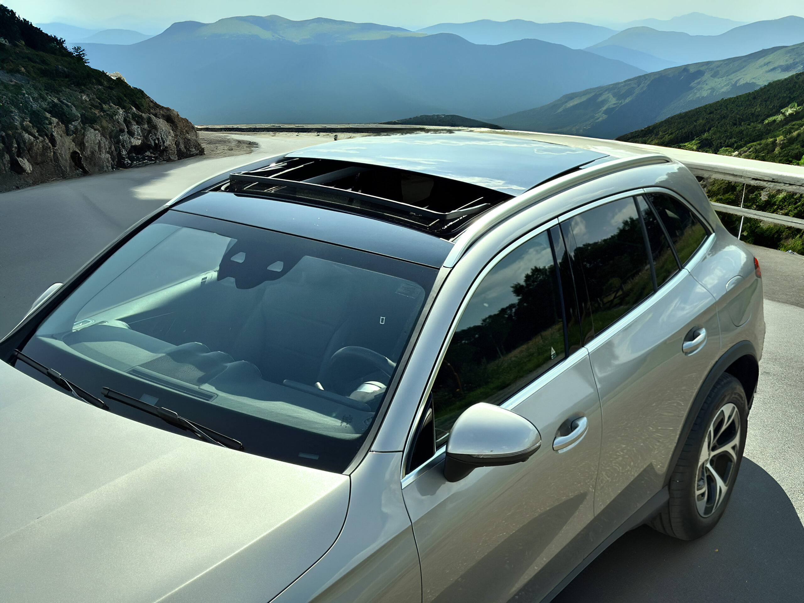 Inalfa Roof Systems celebrates 50 years of sunroofs! - Inalfa